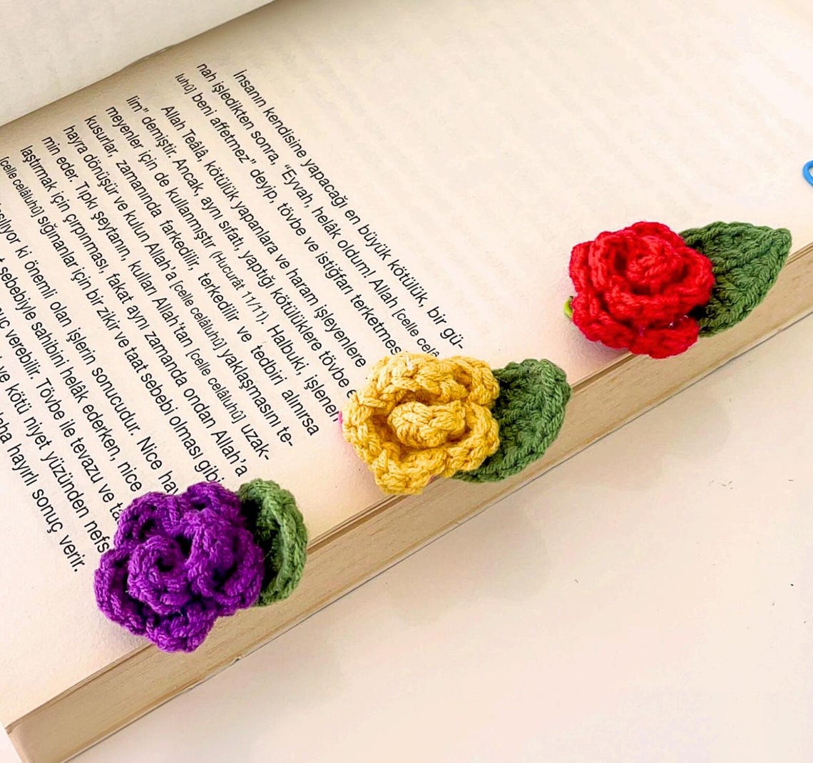 Handmade Crochet Mini Rose Paperclip Bookmarks - Etsy