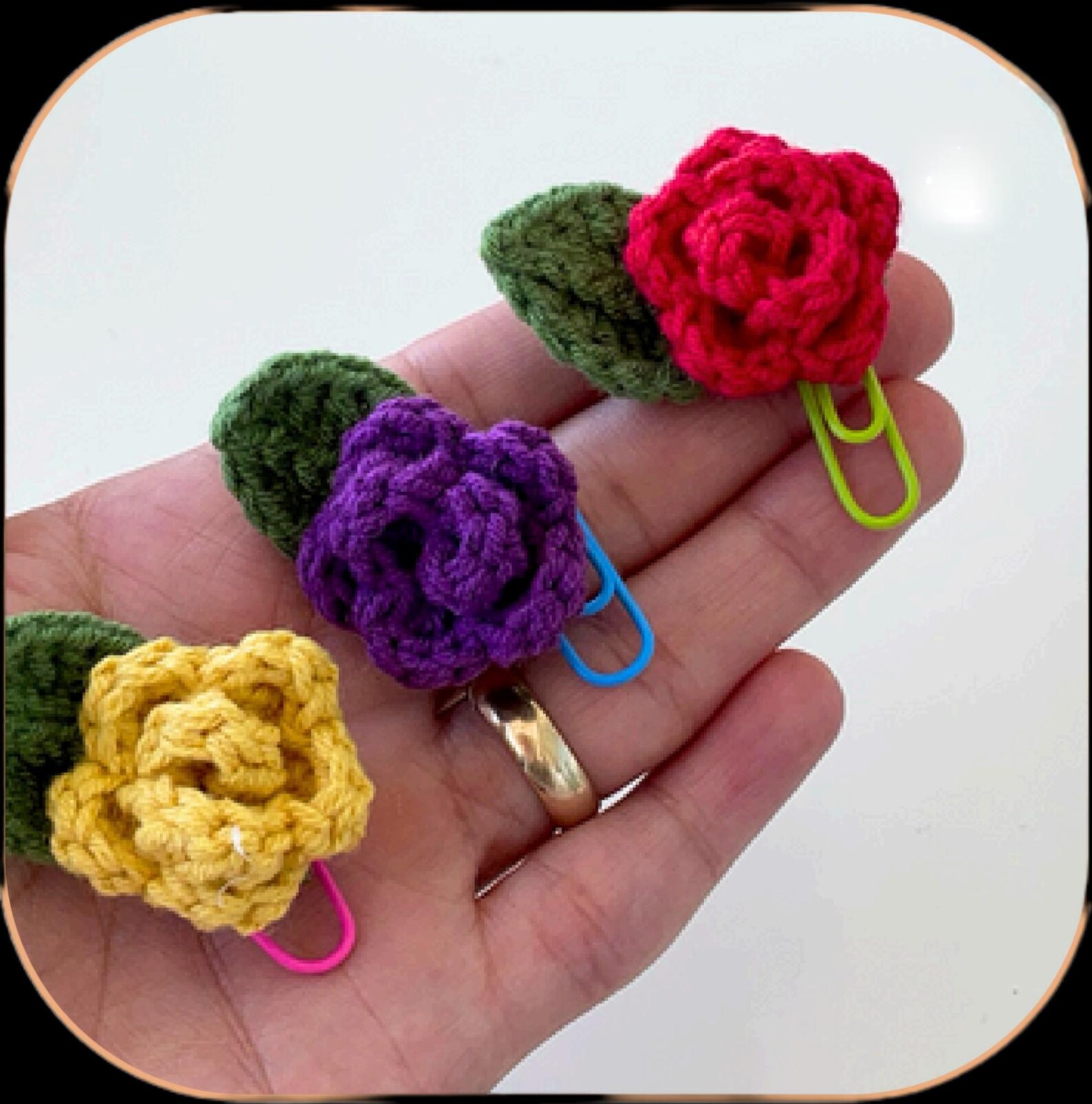 Handmade Crochet Mini Rose Paperclip Bookmarks - Etsy