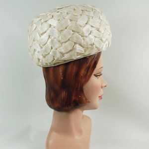 1960s White Cellophane Straw Dome Pillbox Hat / Rounded Mushroom Cap ...