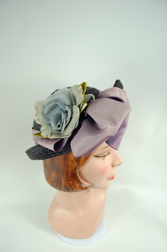 Late 1940s Straw Floral Hat / Face Framing Wide Brimm… - Gem