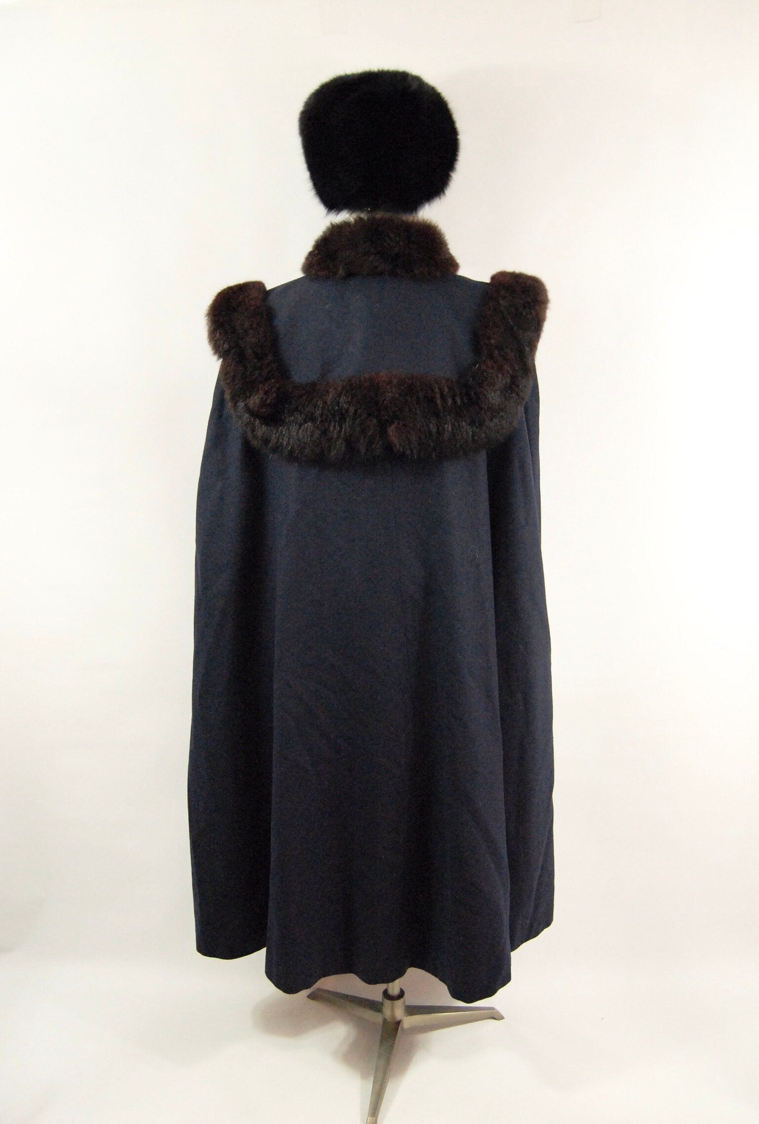 Victorian Revival Cape and Muff / Blue Wool Cape Possum Fur - Etsy