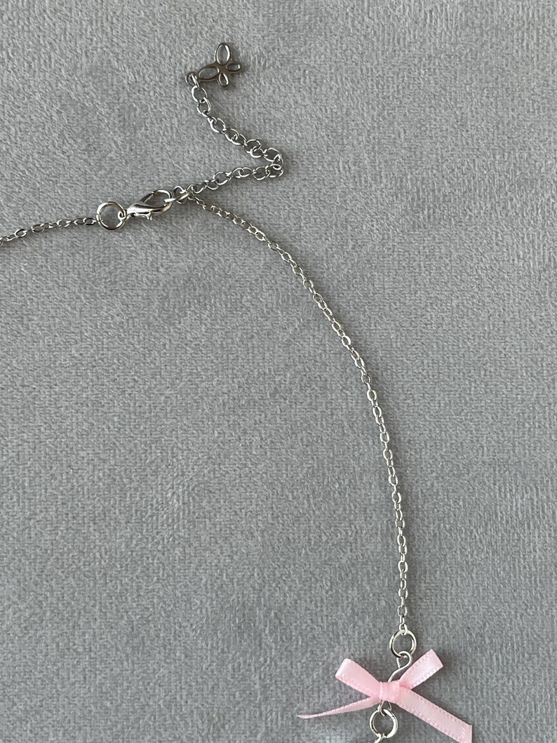 Y2K Newjeans Inspired Pearl Necklace With Butterfly Pendant and Ribbons ...