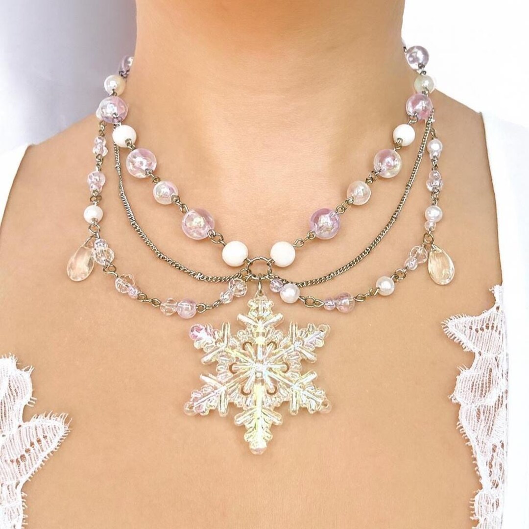 Winter Inoxydable Snowflake Necklace – Winter Iridescent Blue Layered ...