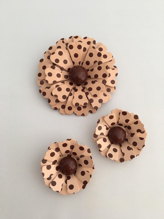 polka dot and daisy - Gem