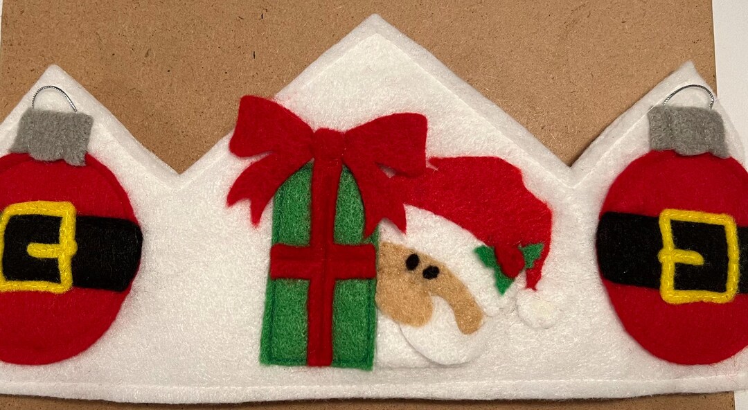 Christmas Birthday Crown, Santa Claus With Present & Santa Belt ...