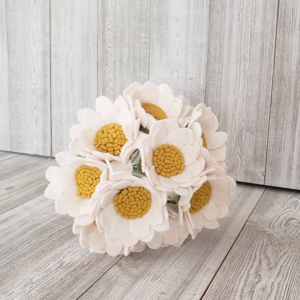 Felt Daisy - Etsy