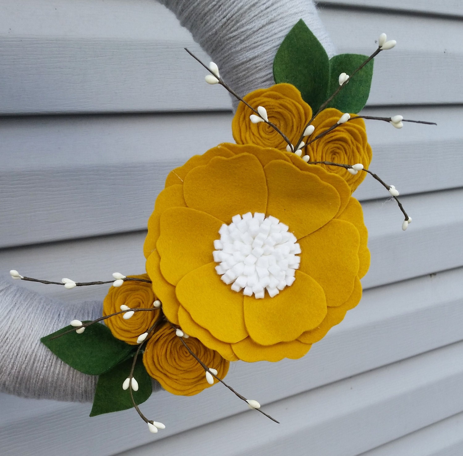 Felt Flower Wreath Yarn Wrapped Wreath Berry Wreath Year Etsy