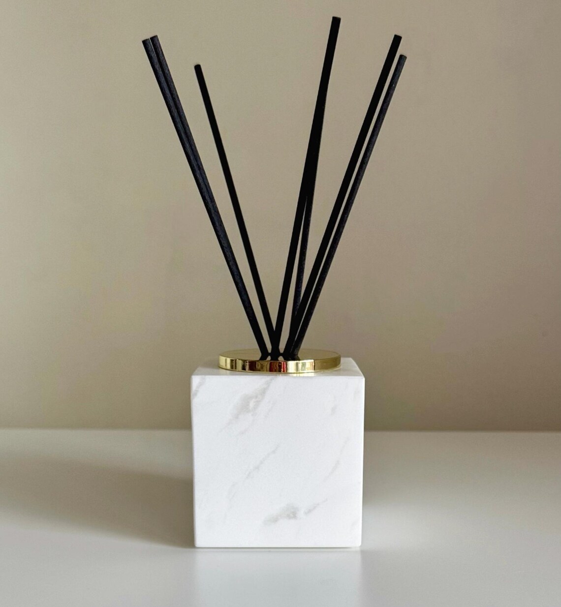 Carrara Marble Reed Diffuser - Etsy