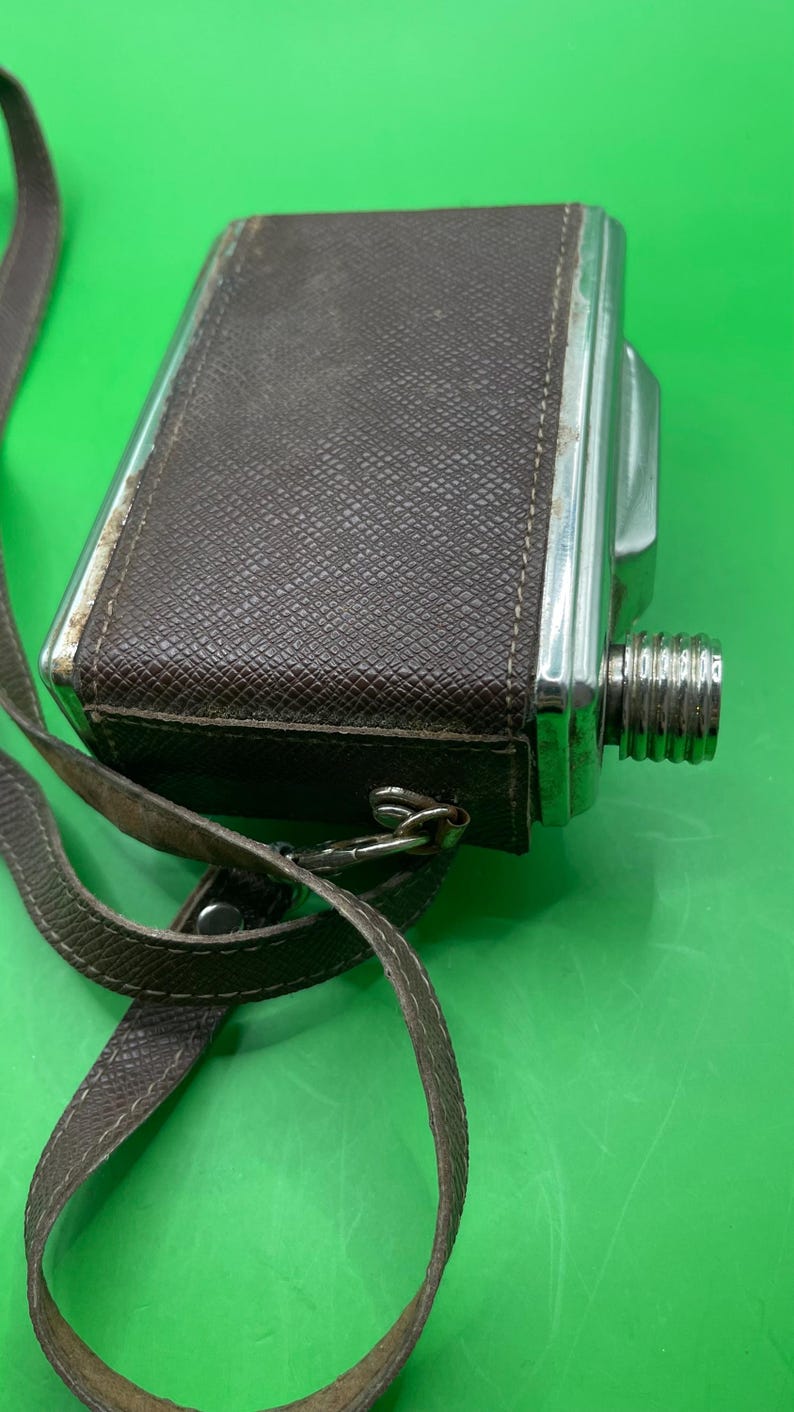 Vintage Camera Shaped Flask, 11 Oz Stainless Steel Retro Flask Camera ...