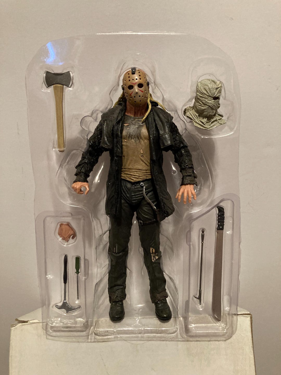 Neca Friday the 13th Ultimate Jason Voorhees 7-inch Scale Action Figure ...