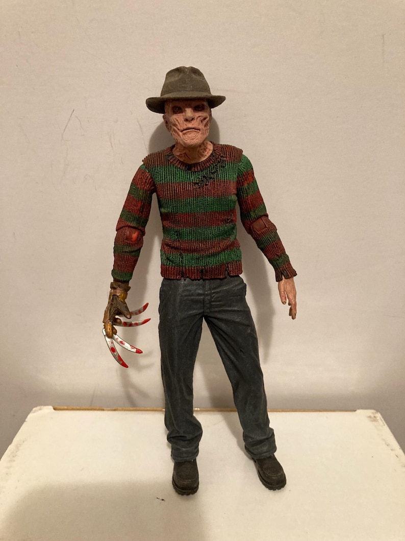 Neca Nightmare on Elm Street (2010) Freddy Krueger 7-inch Figure Loose ...