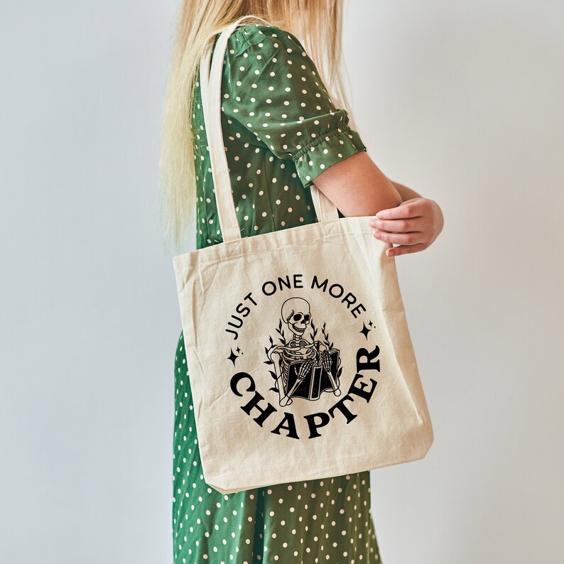 Just One More Chapter Skeleton Reader Reading Books Booktok Spicy Funny ...