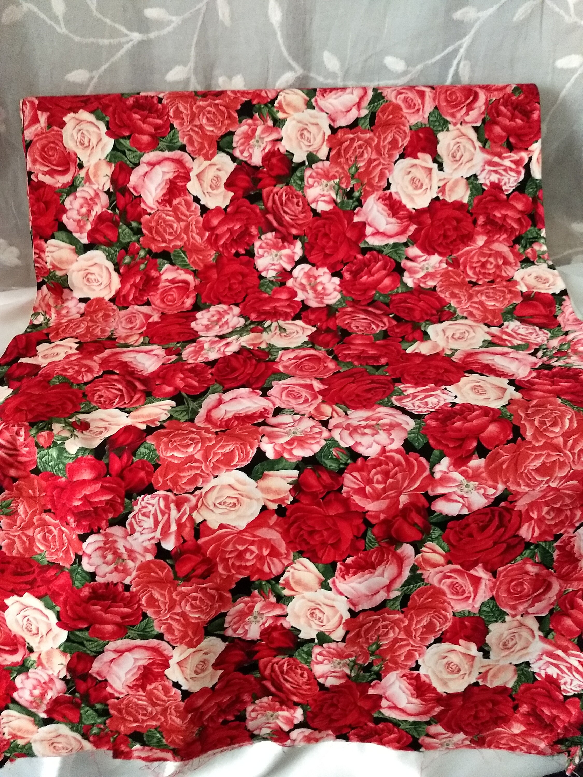 CABBAGE ROSES Cotton Fabric Rose Fabric Cotton Material | Etsy