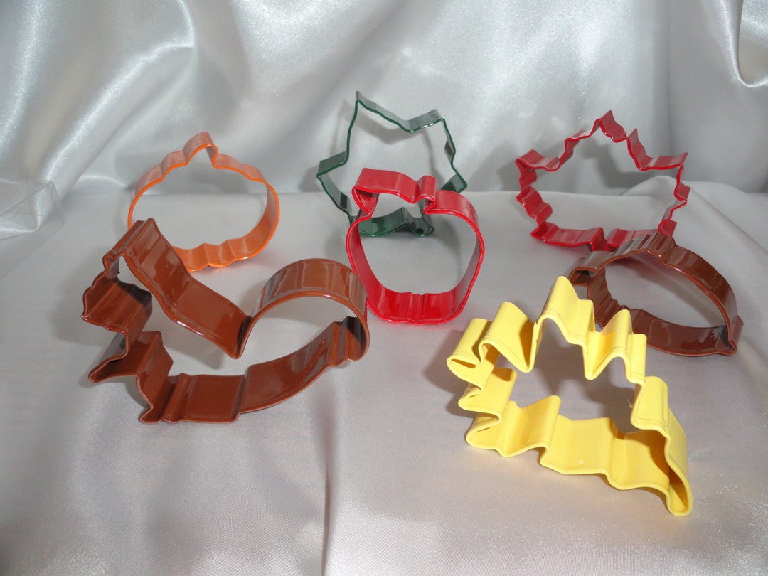 Thanksgiving Cookie Cutters, PUMPKIN, Acorn, Apple, Autumn, Oak Tree ...