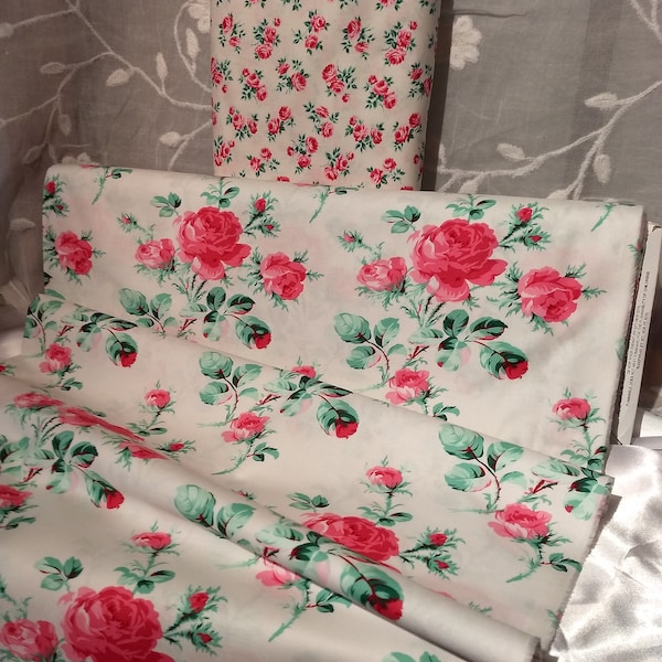 Cabbage Roses Fabric - Etsy
