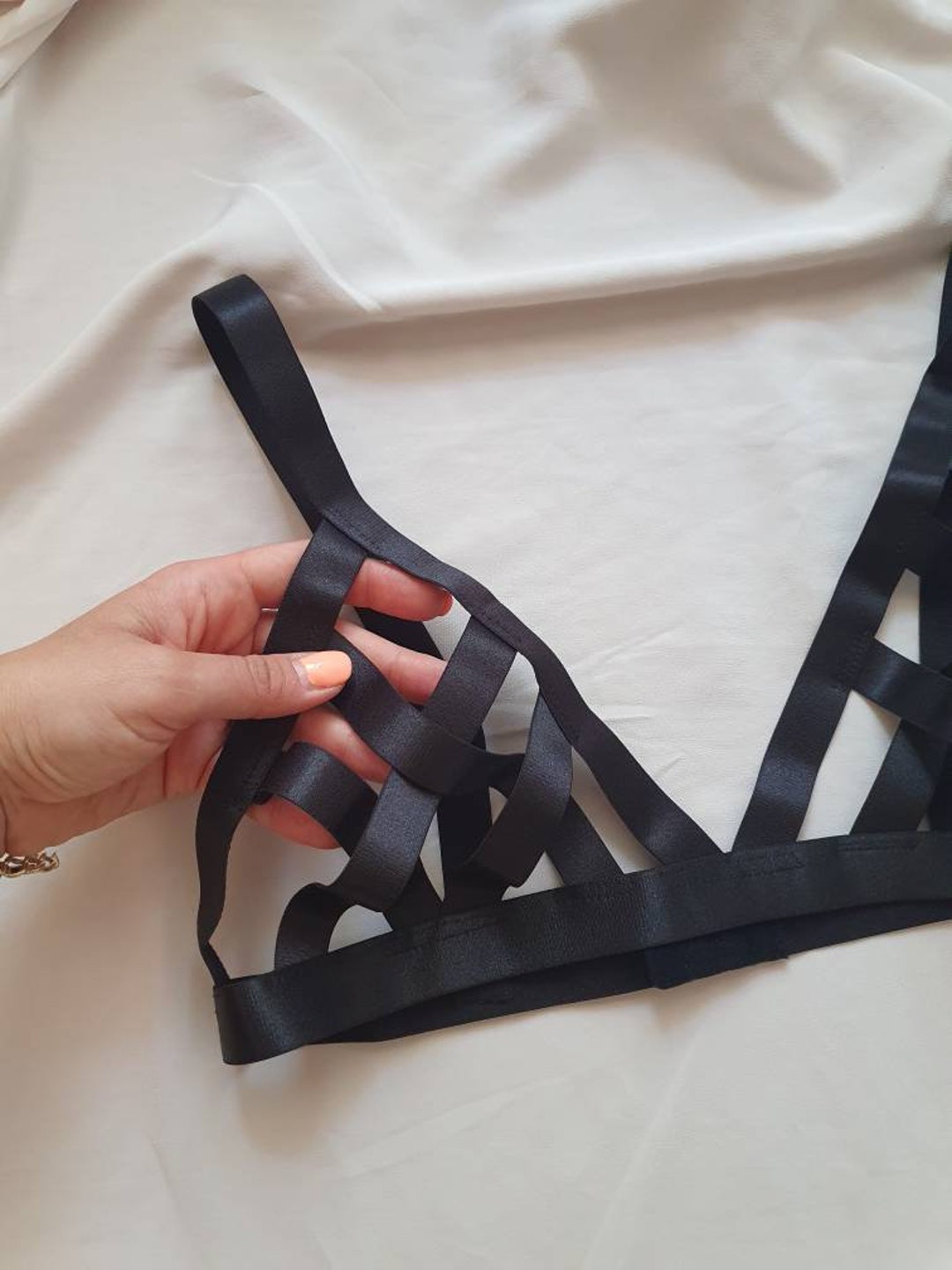 Open Cup Bra Lingerie, Cage Bra, Sexy Net Peekaboo Bralette, Peephole ...