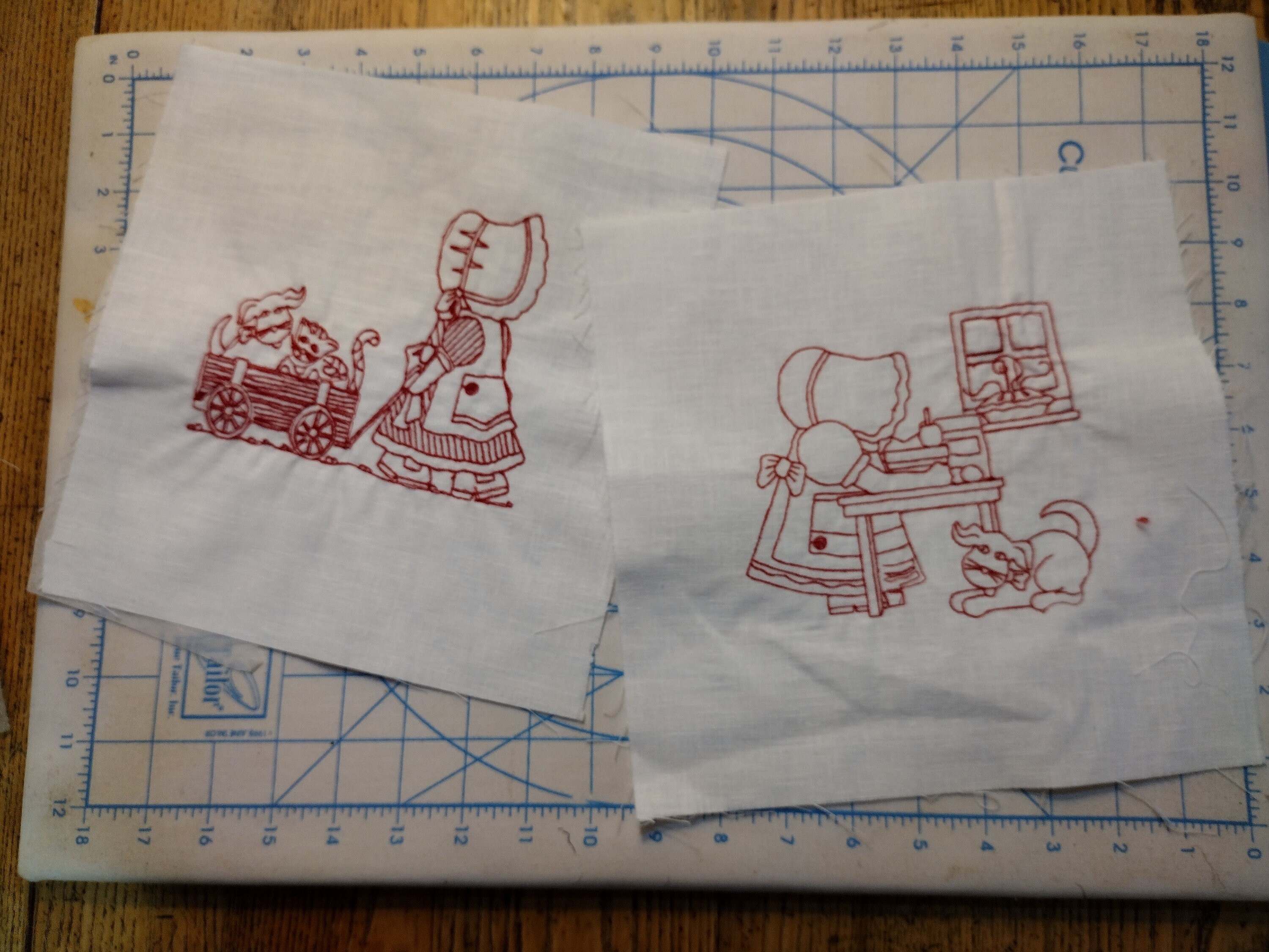 1ME. Vintage Machine Embroidered Redwork Quilt Blocks, Cuts Down to 9 1 ...