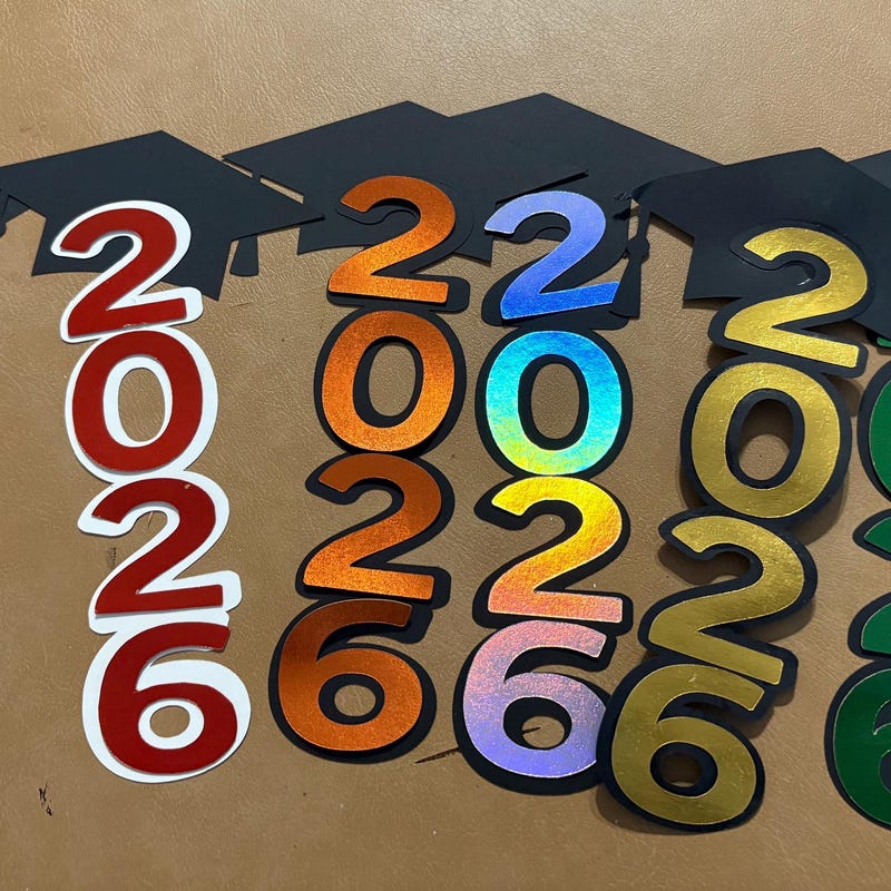 Class 2026 Cut Outs Leis - Etsy