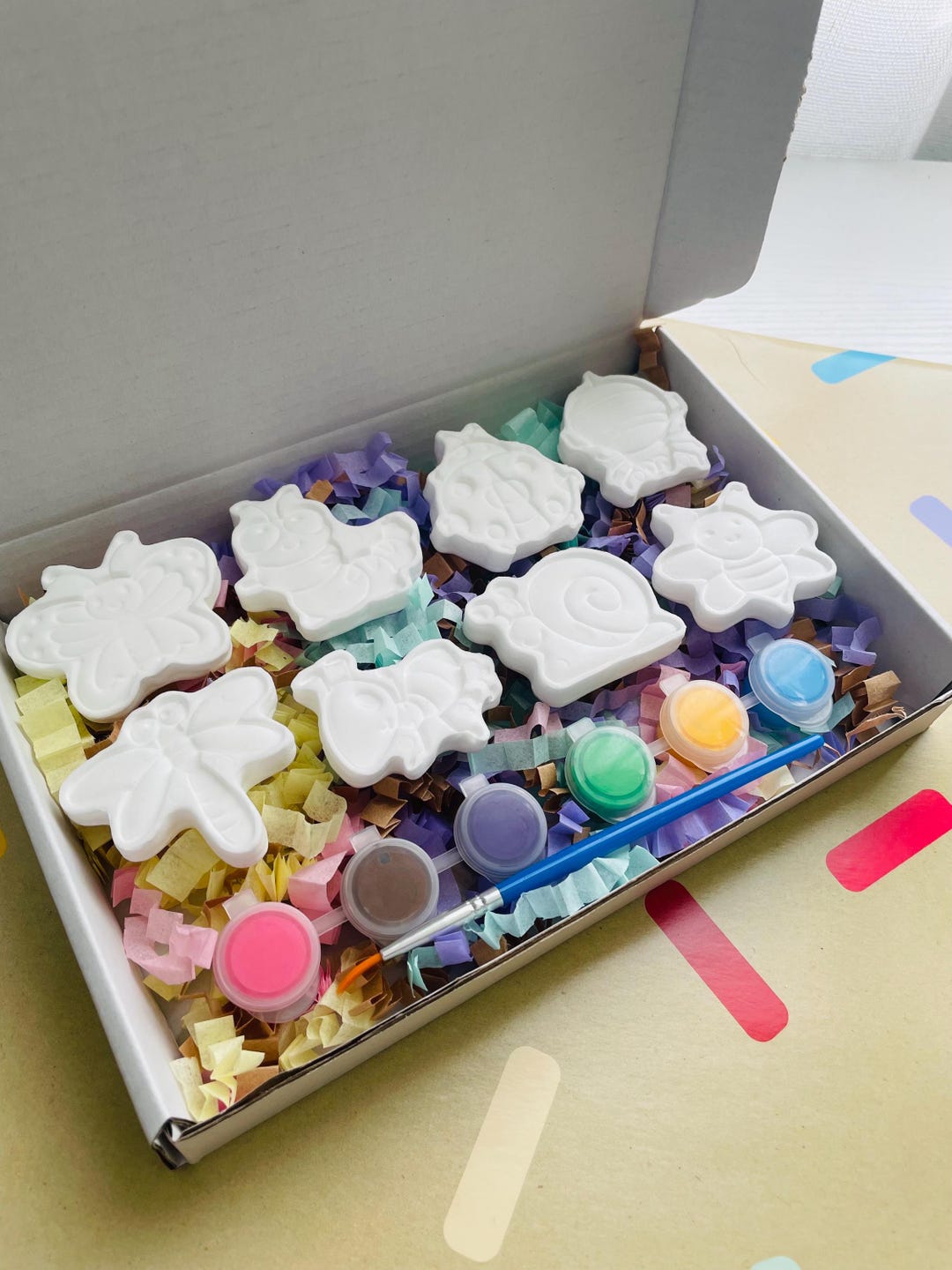 Cute Bug Insect Magnet Paint Kit: DIY Birthday Party Favors, Bugs Theme ...