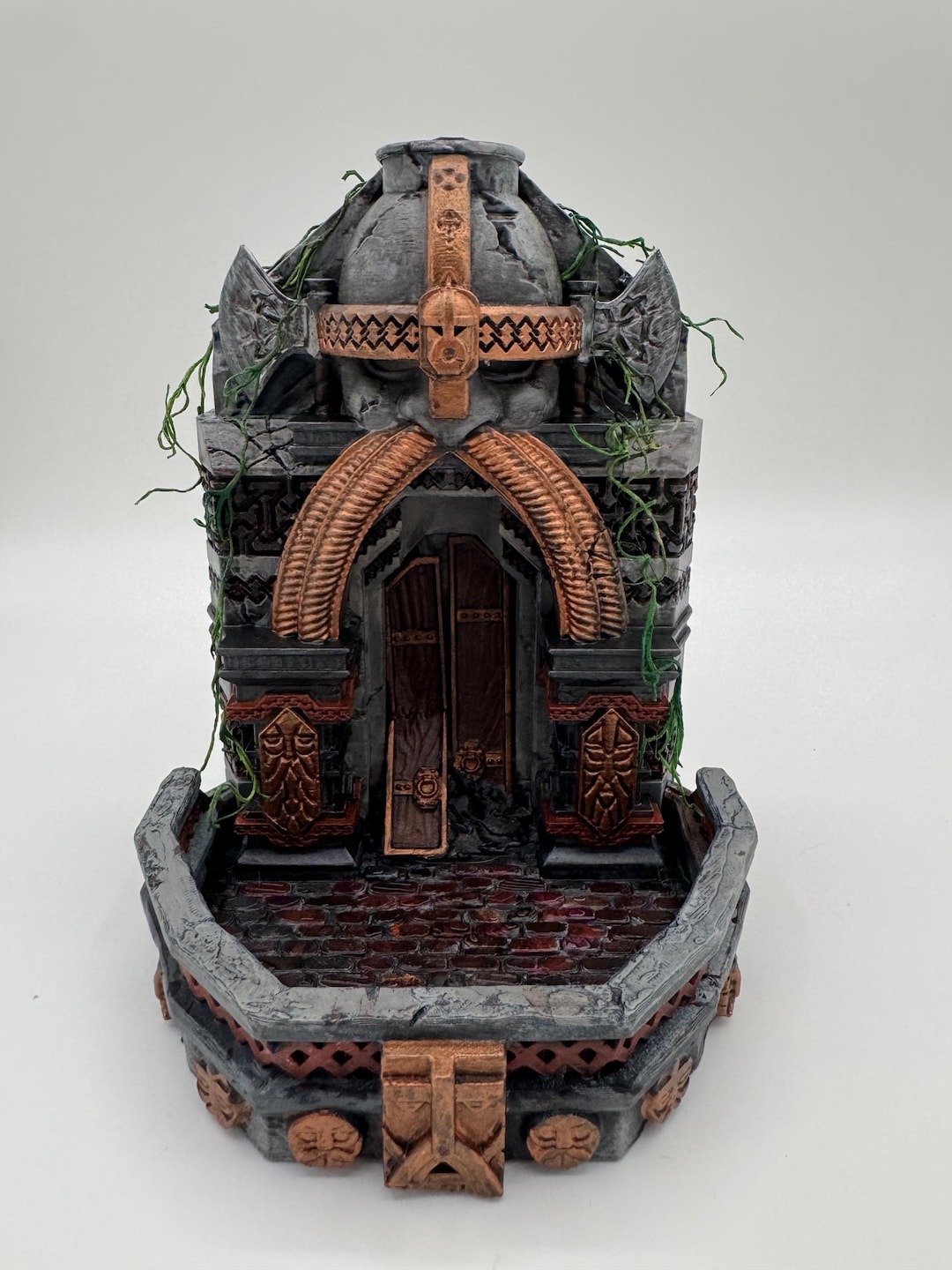 Dwarven Dice Tower, Hand Painted, Nerd Gift, Dnd - Etsy