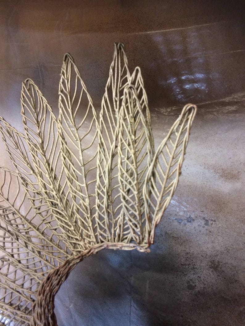 Metal Wire Sculpture of Bald Eagle Catching Fish - Etsy