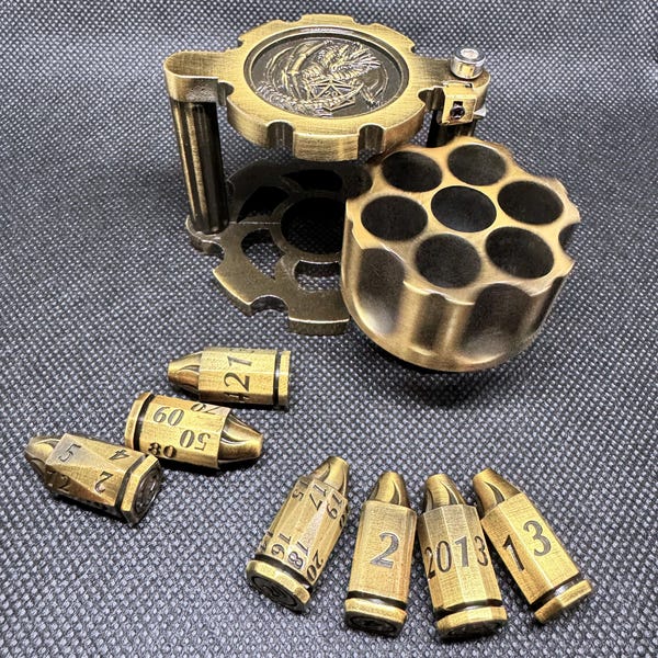 Revolver Dice Set - Etsy