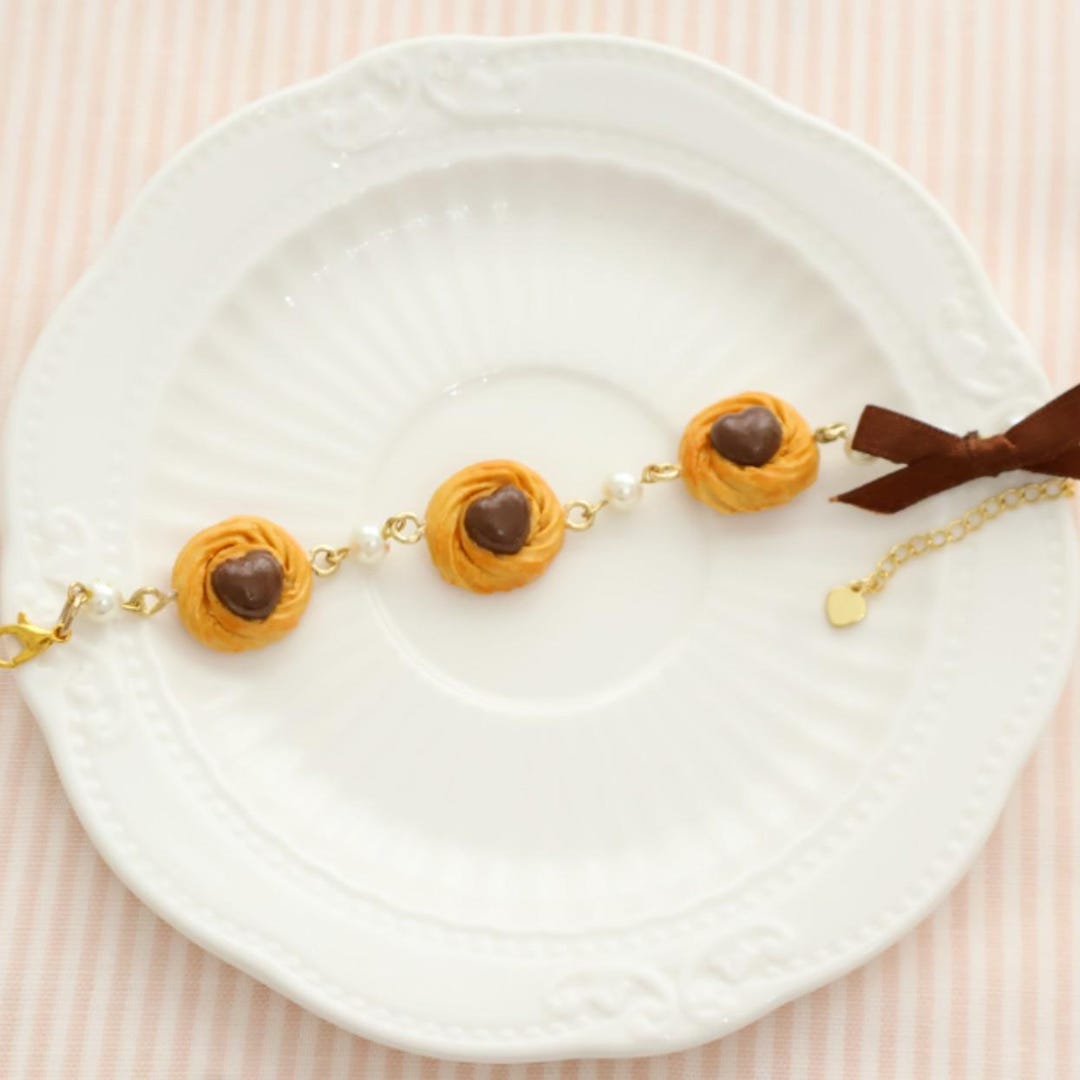 Choco Thumbprint Cookie Bracelet, Choco Girl Accessory, EGL Jewelry ...