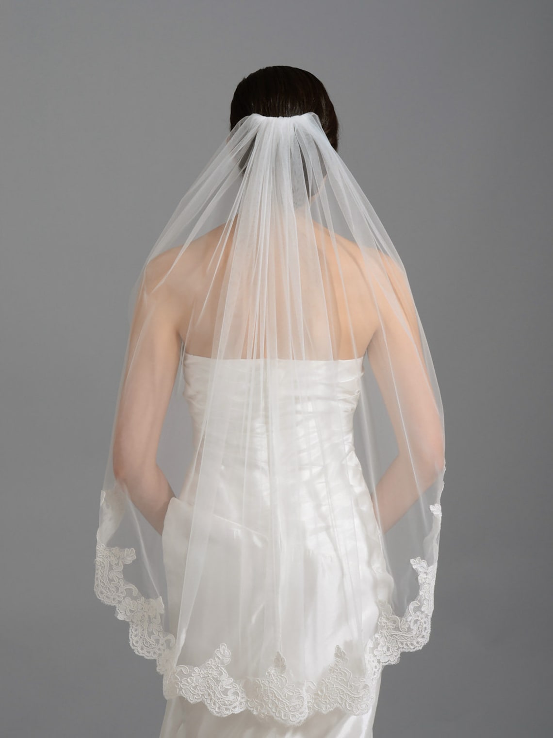 Wedding Veil Bridal Veil Mantilla Veil Fingertip Length - Etsy