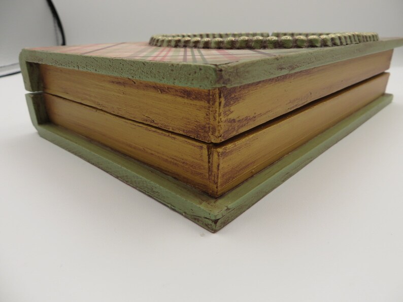 Easter Bunny Book Box, Vintage, Wood, Green Plaid, Crackled, Antiqued ...