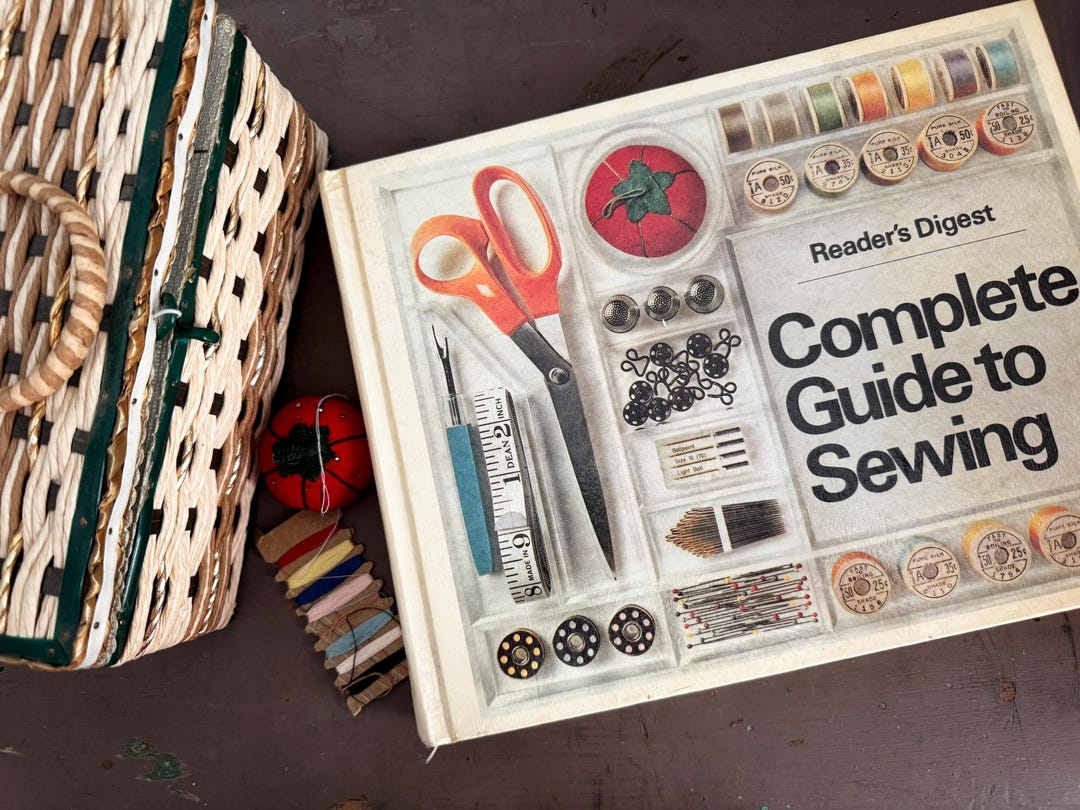 Reader's Digest Complete Guide to Sewing Hardbound Book 1970s, Vintage ...