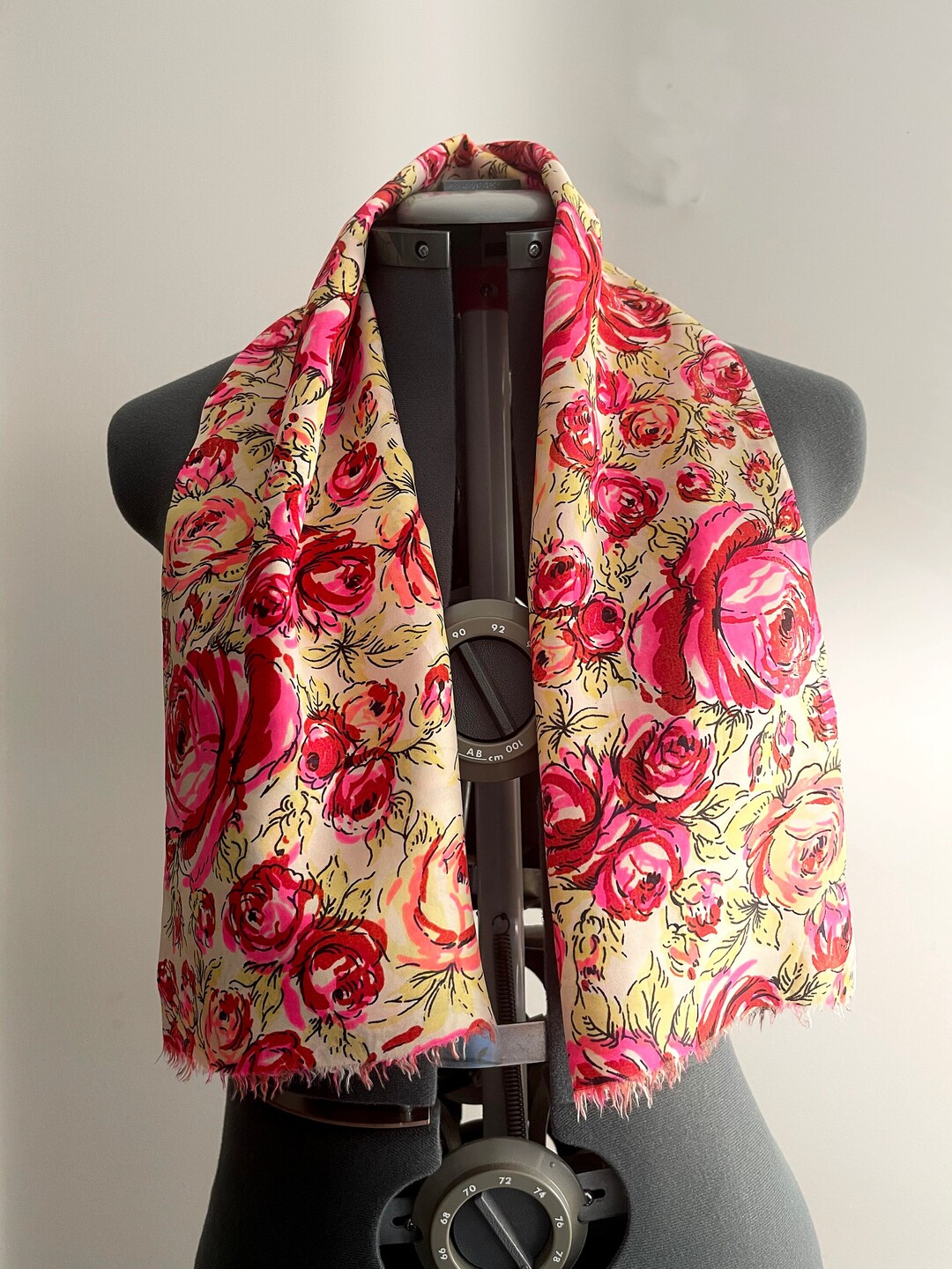 Mid Century Scarf, Retro Floral Print Scarf, Vintage Rose Print Scarf ...