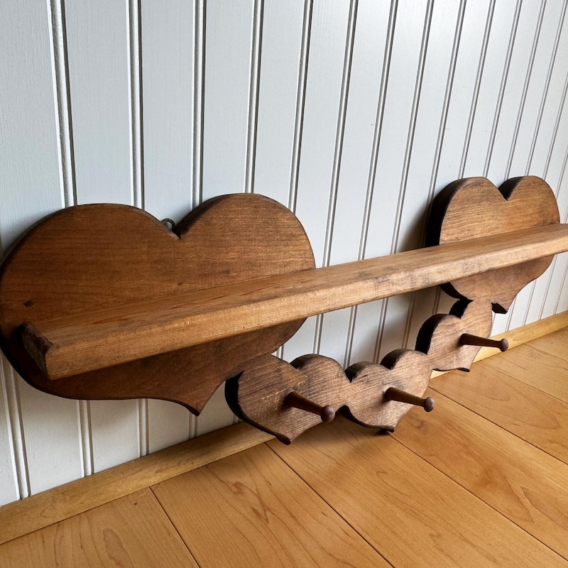 Wood Heart Shelf - Etsy