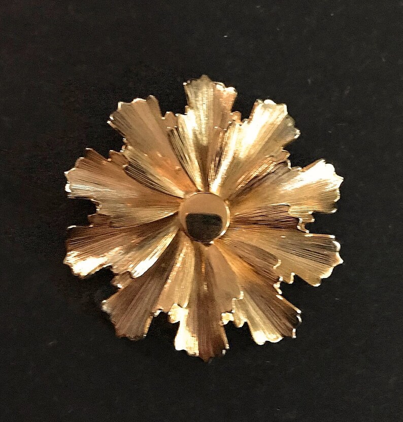 Gold Tone Carnation Flower Brooch Scalloped Trim Vintage | Etsy