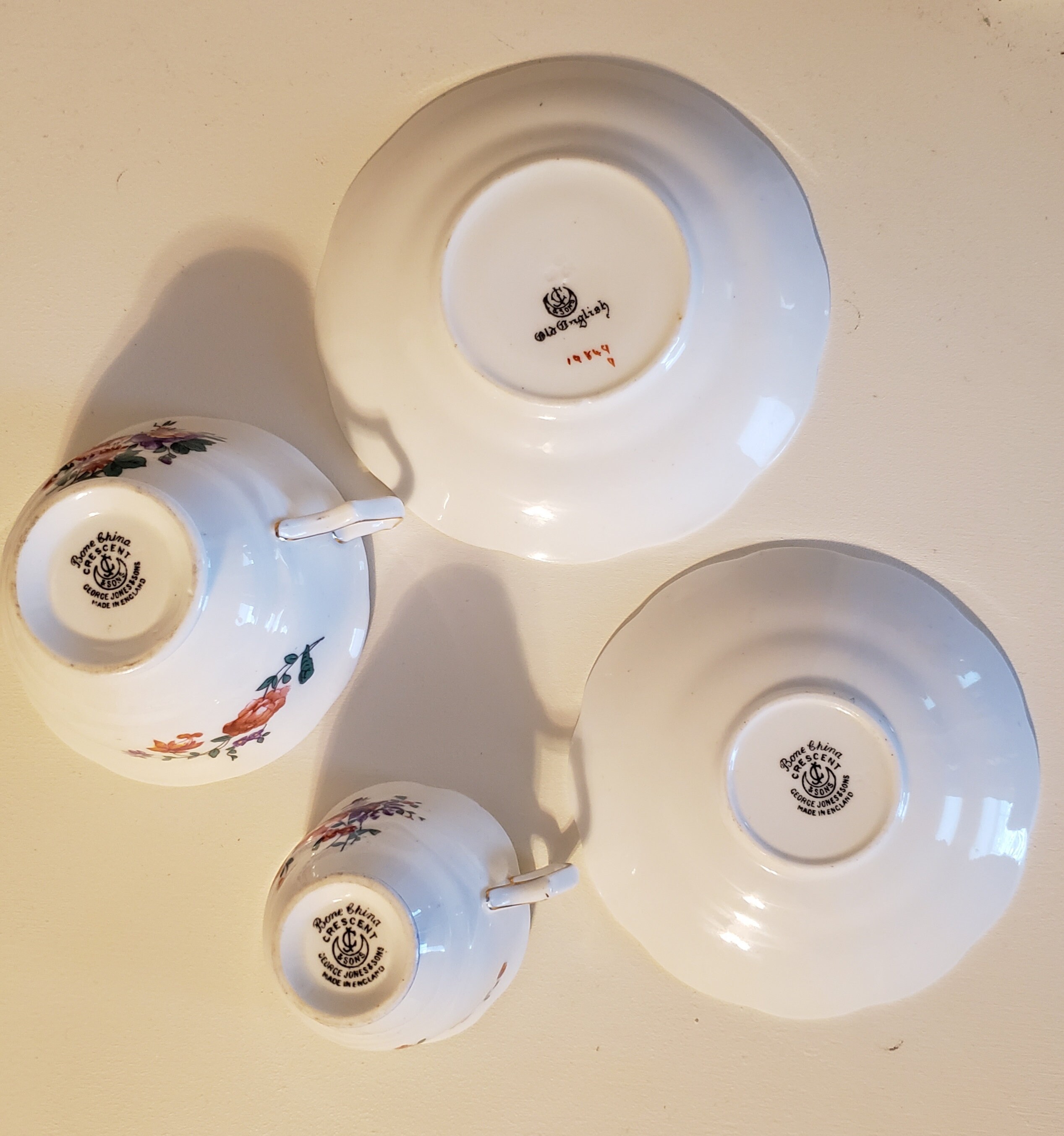 Vintage Crescent George Jones & Sons Bone China Old English Teacup W ...