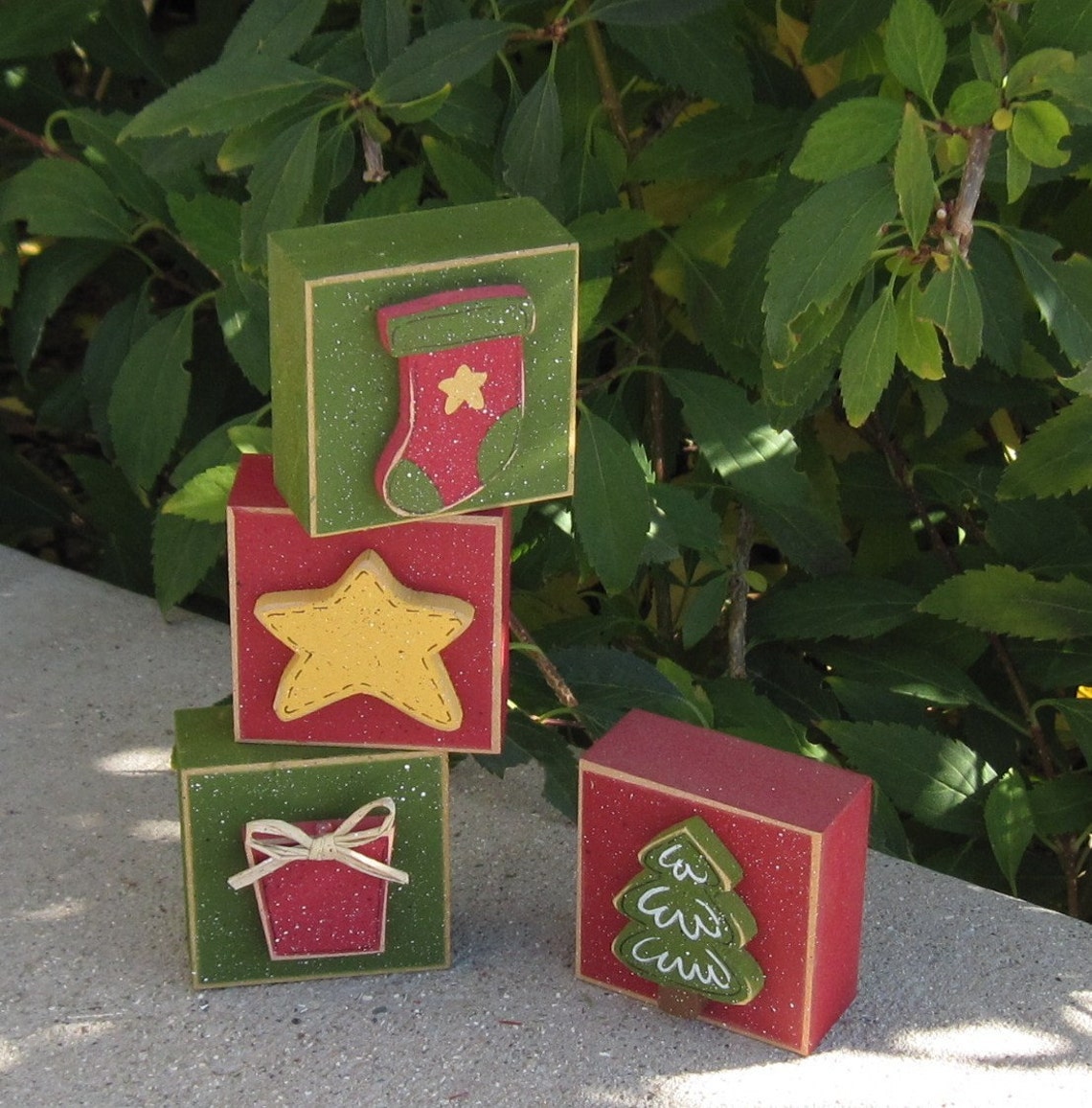 4 BLOCK CHRISTMAS Themed SET With a Tree, Stocking, Present, and Star ...