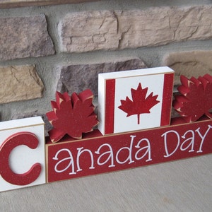 CANADA DAY BLOCKS With Maple Leafs and Canada Flag Blocks for Table ...