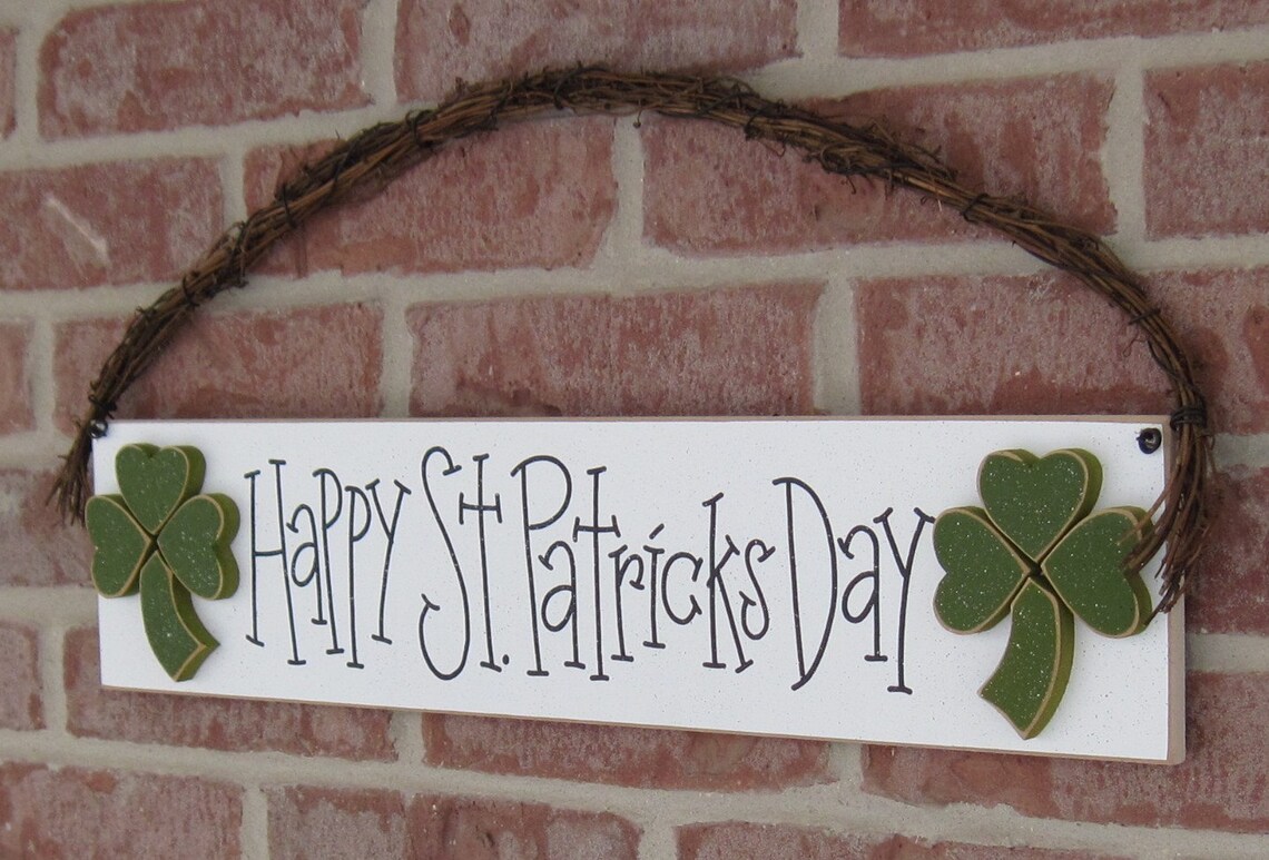 ST. PATRICKS DAY Sign for Wall Door Hanging and Home Decor - Etsy