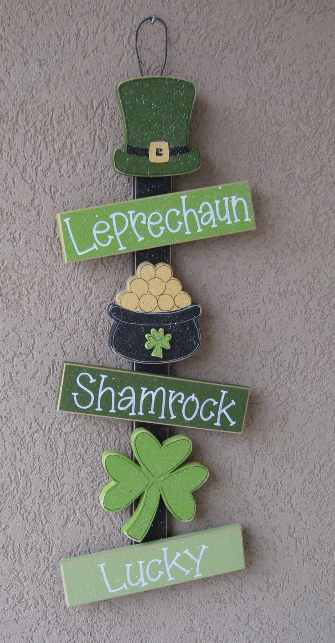 ST. PATRICKS DAY Thoughts, Leprechaun, Shamrock, Lucky, Wall, Door ...