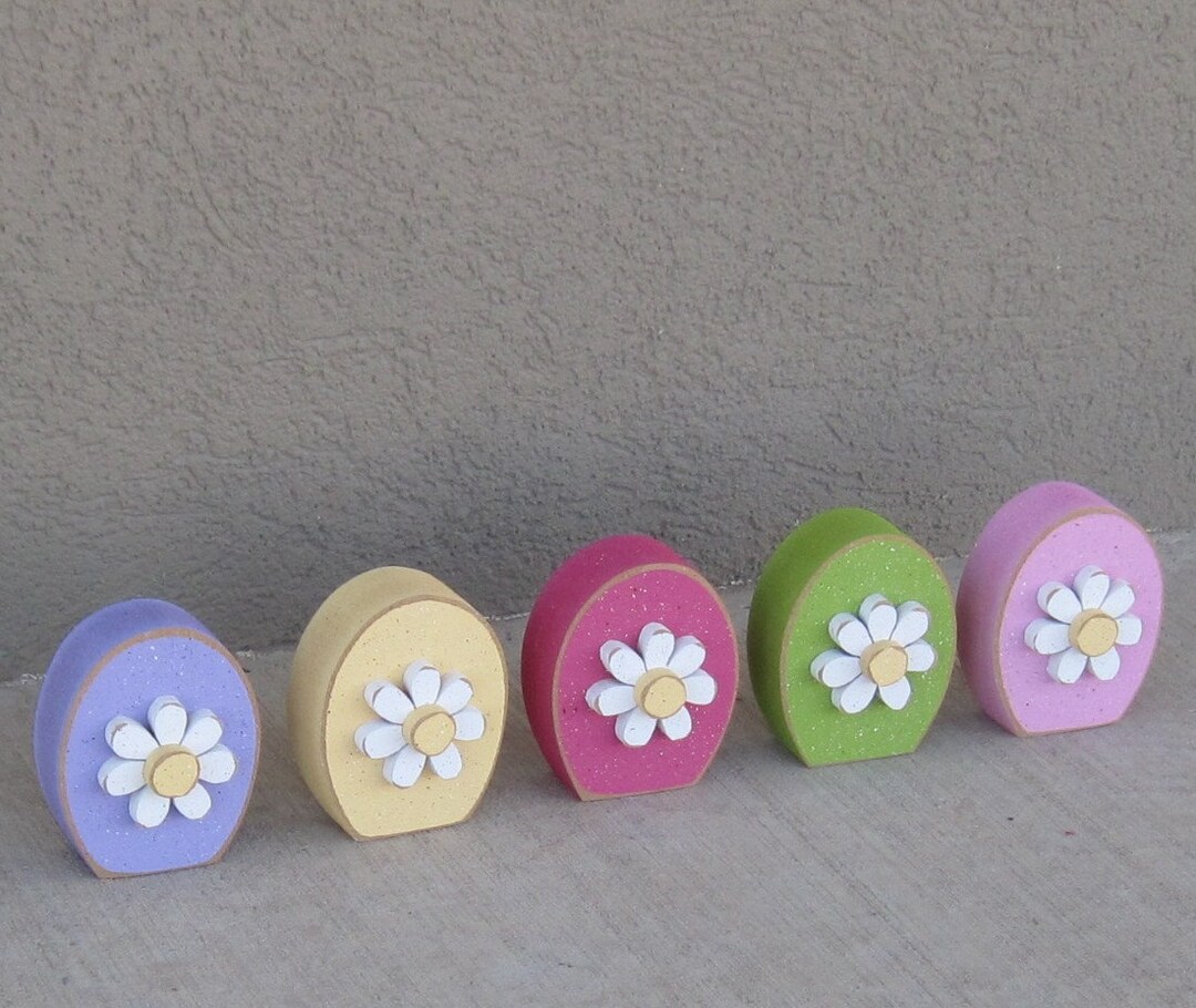 5 EGG SHAPED Block Set With DAISIES for Easter, Spring and Home Decor ...