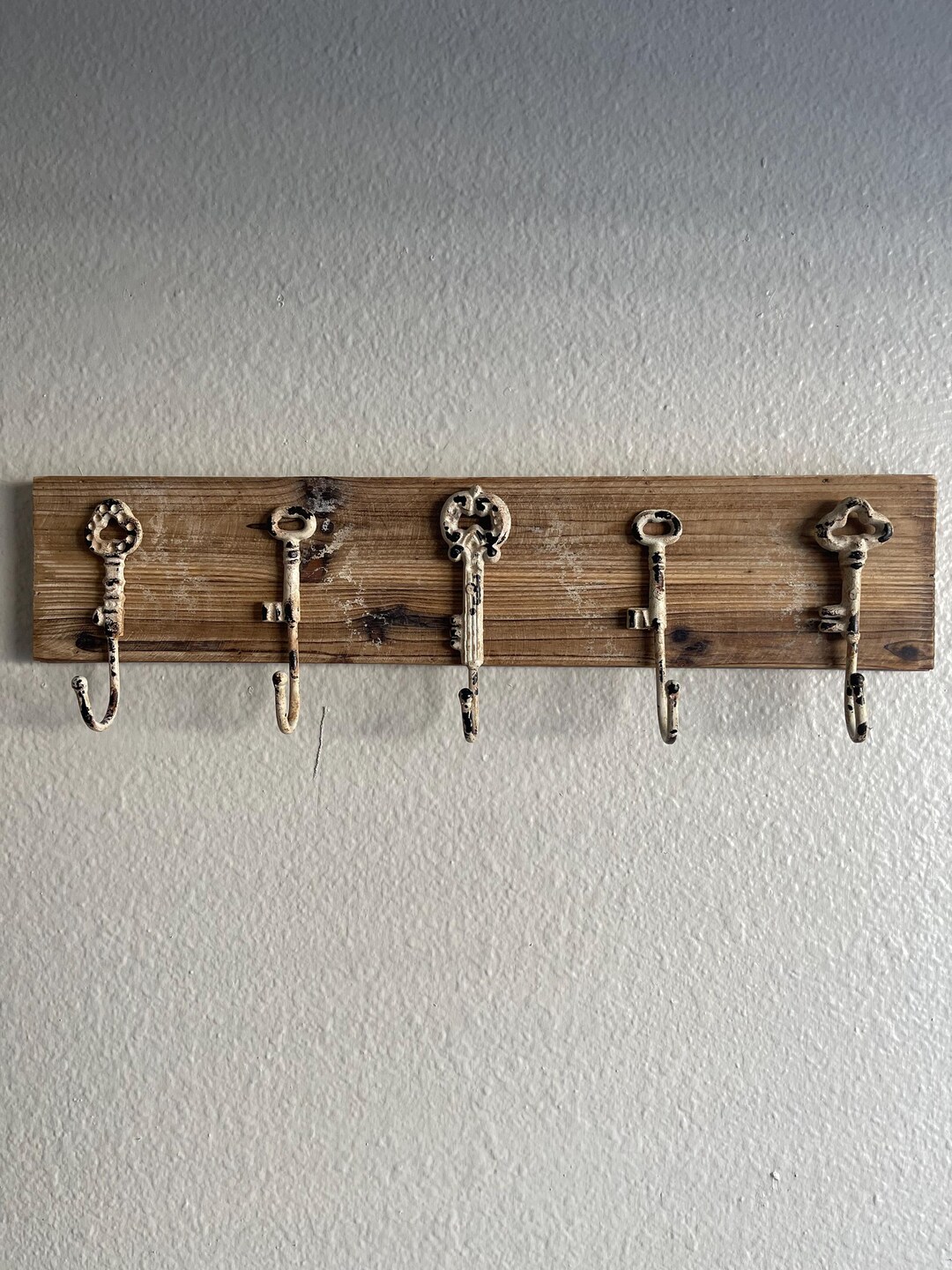 Vintage Wall Key Holder - Unique Handcrafted Wooden Key Rack - Solid ...