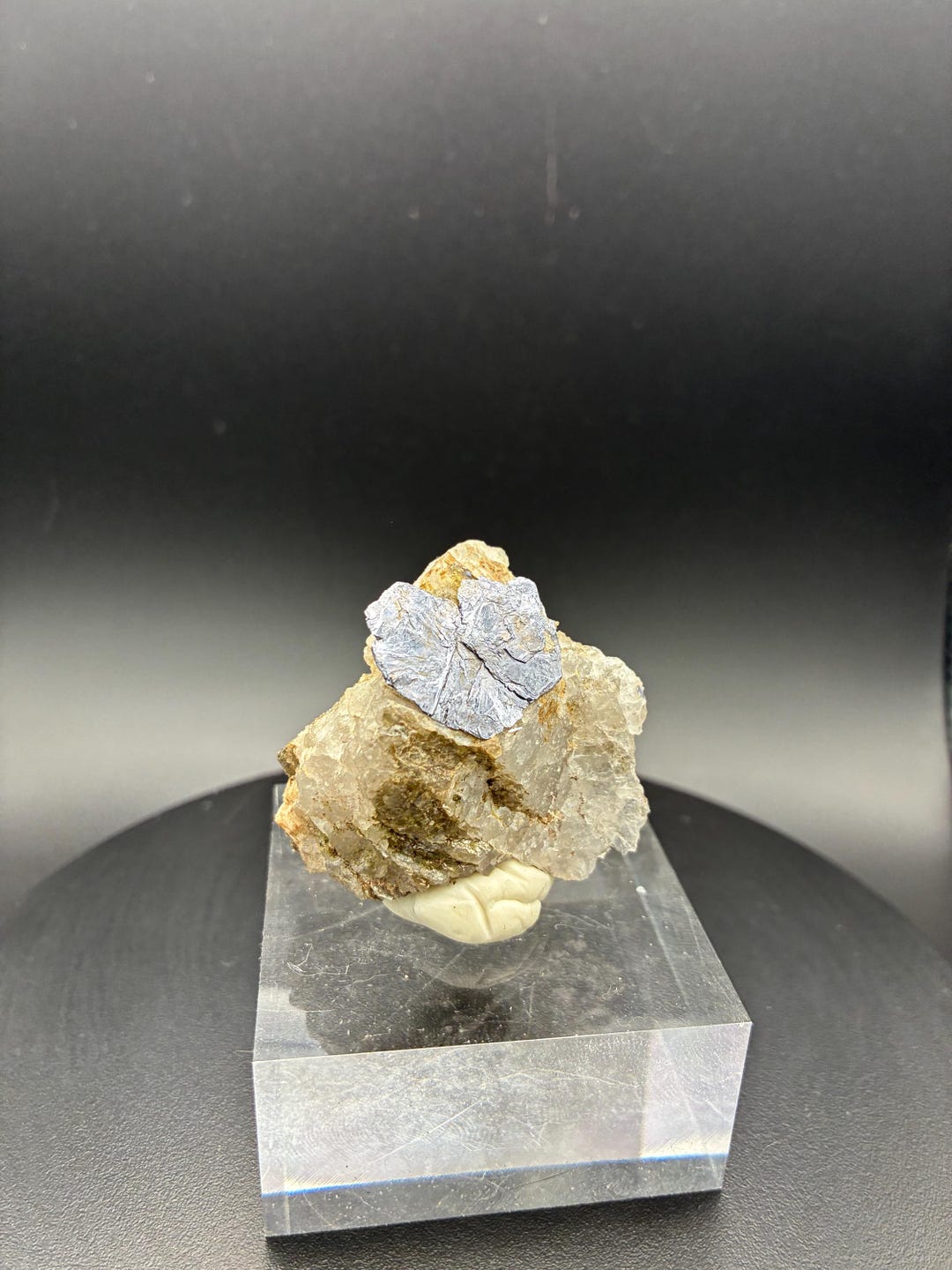 Molybdenite on Quartz, La Motte (moly Hill), Abitibi, Quebec, Canada ...