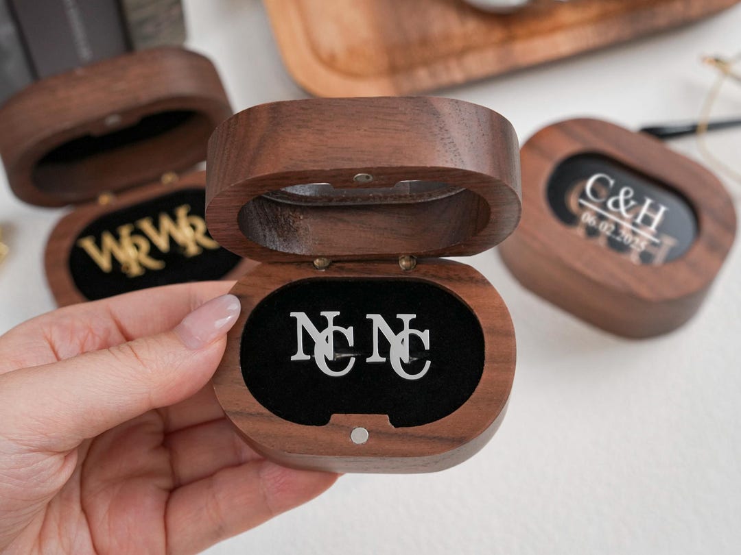 Personalized Groomsmen Cufflinks, Custom Initial Cufflinks for ...
