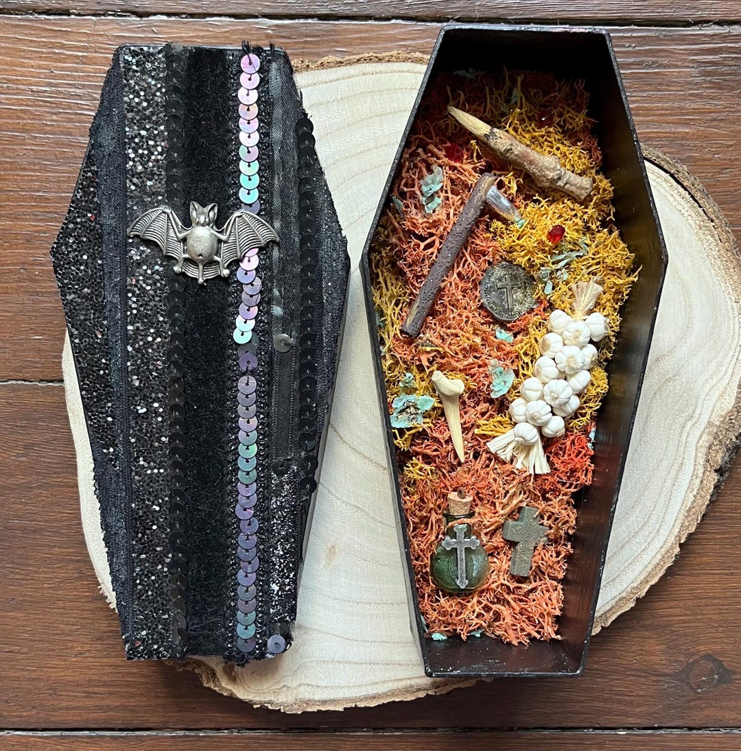 Vampire Hunter Coffin Assemblage: Gothic Halloween Keepsake - Etsy