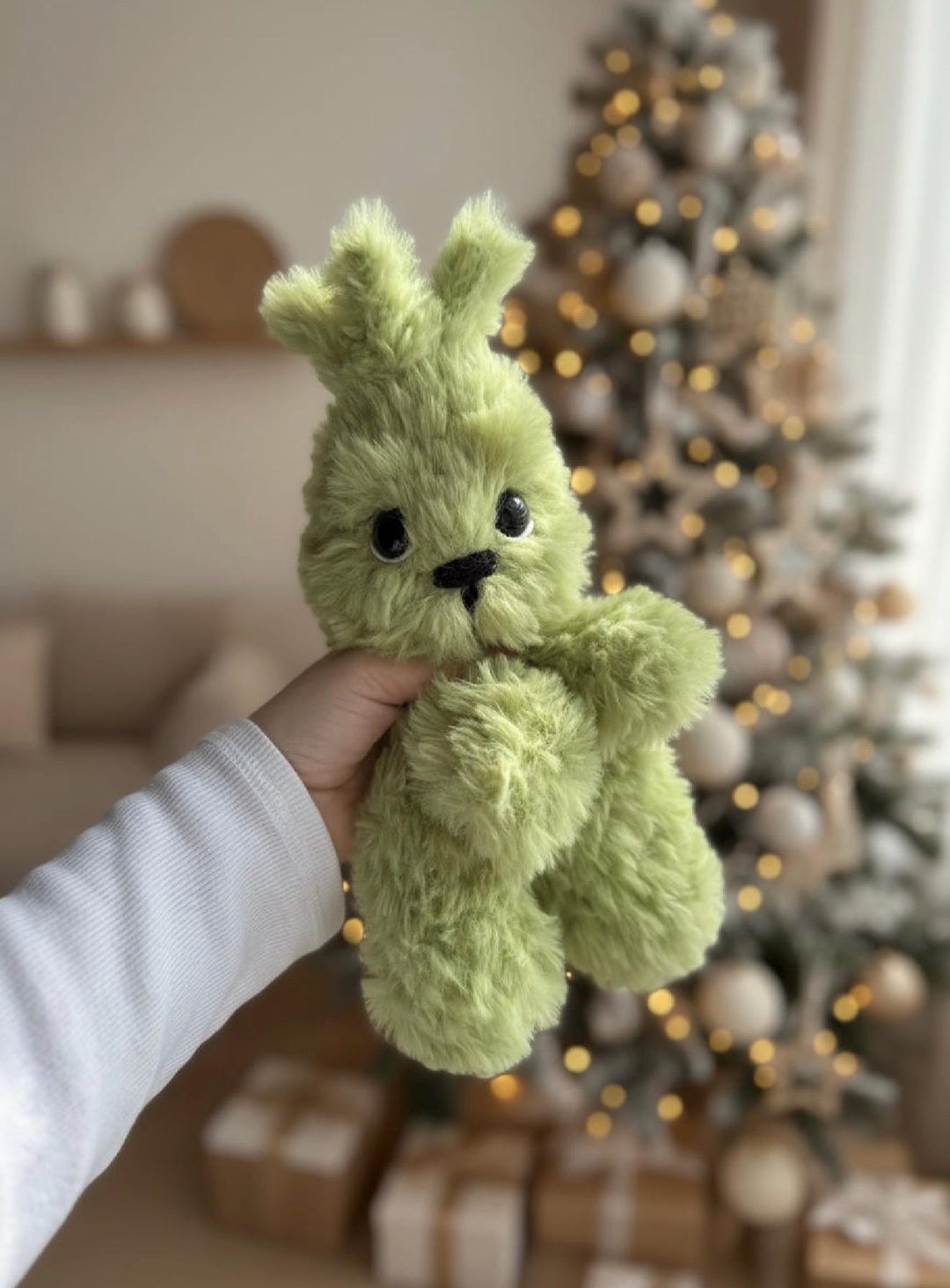 Mean One Furry Snuggler - Etsy