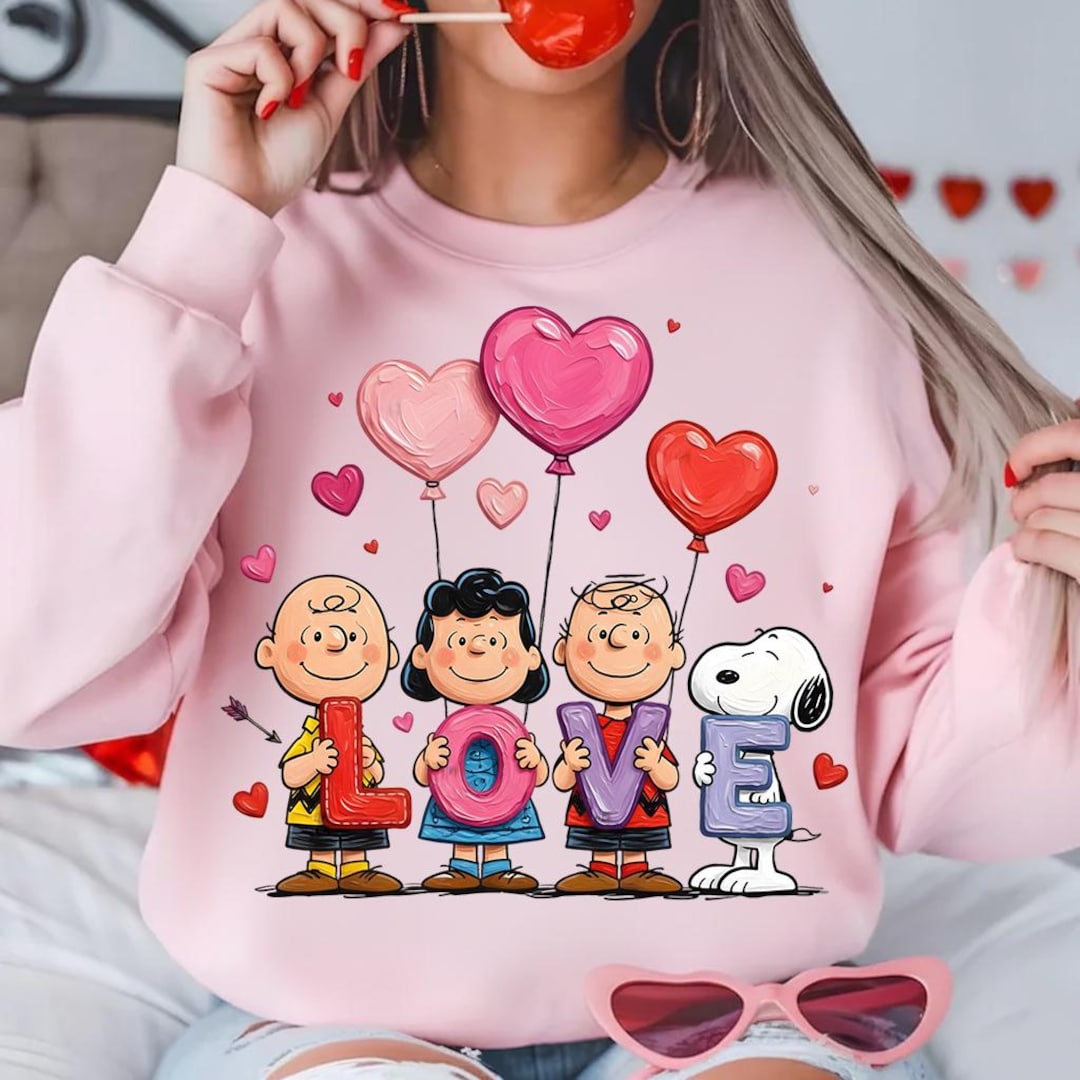 Snoop Valentine Love PNG, Peanuts Friends Holding Love Letters With ...