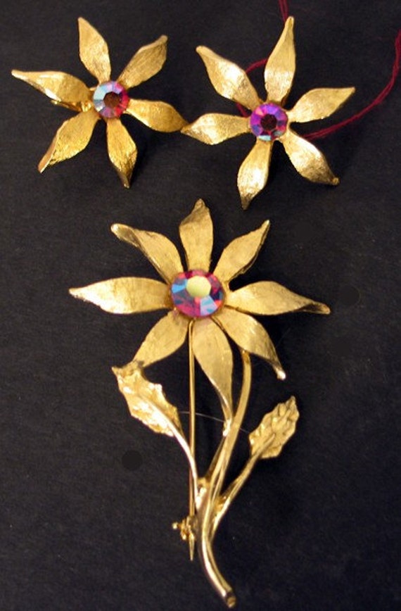 vintage dodd signed brooch - Gem