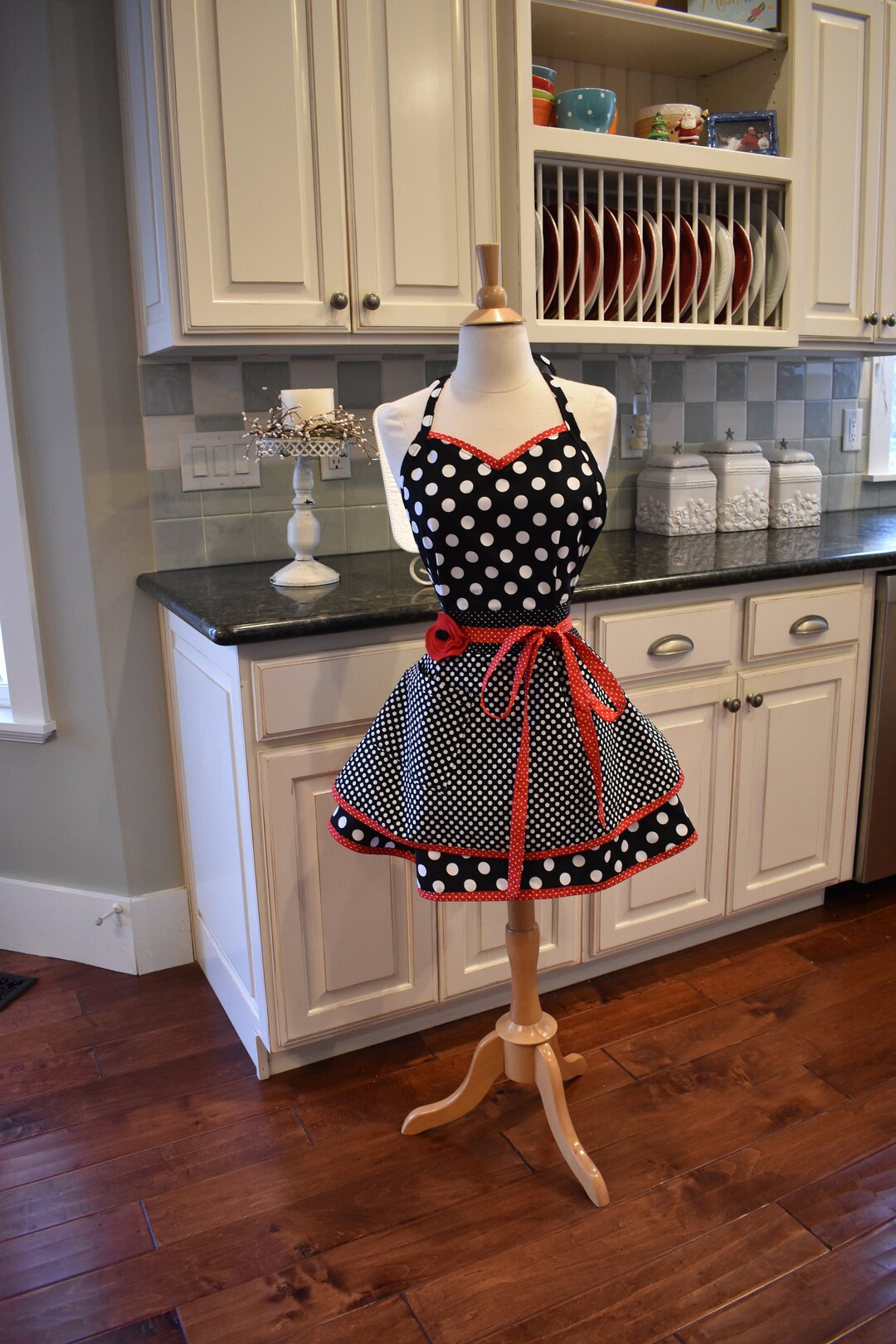 Strawberry Pie Kitchen Apron - Women's Retro Modern Apron - Bridal or ...