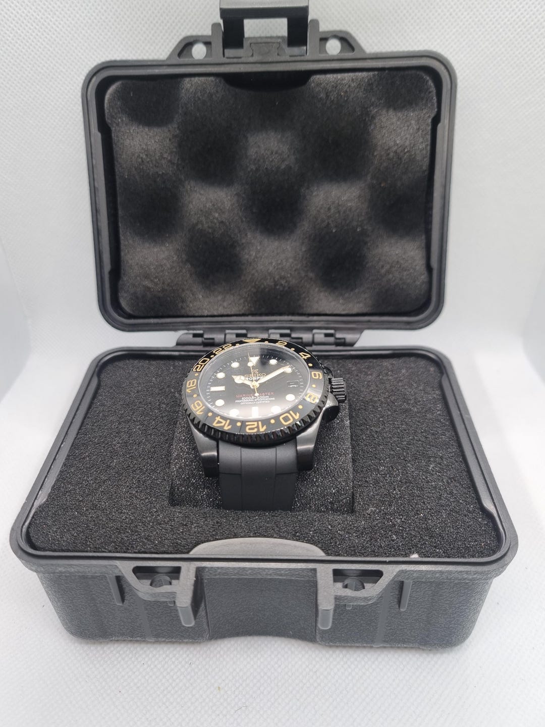 Custom Made Automatic Watch NH35 Automatic Movement With Travel Case. - Etsy