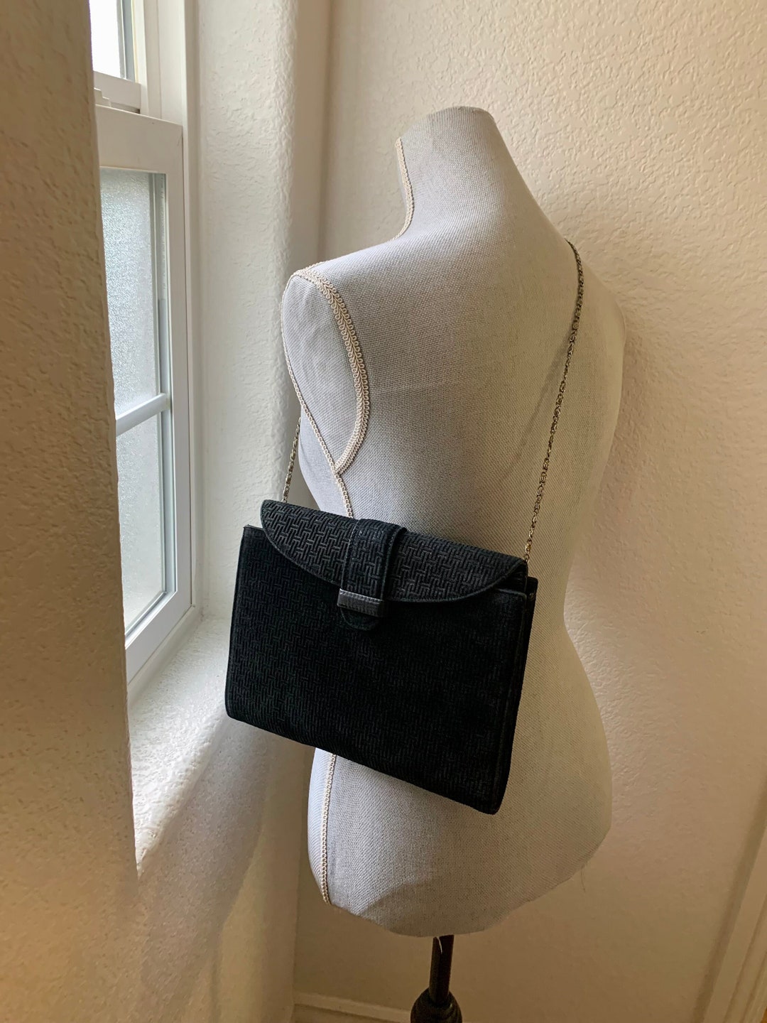 RARE 70s Halston Signature H Black Suede Shoulder Chain Purse Legendary ...