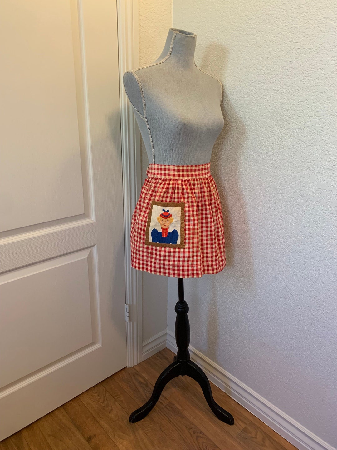 50s Kitschy Hostess Apron Red White Gingham Check W/embroidered ...